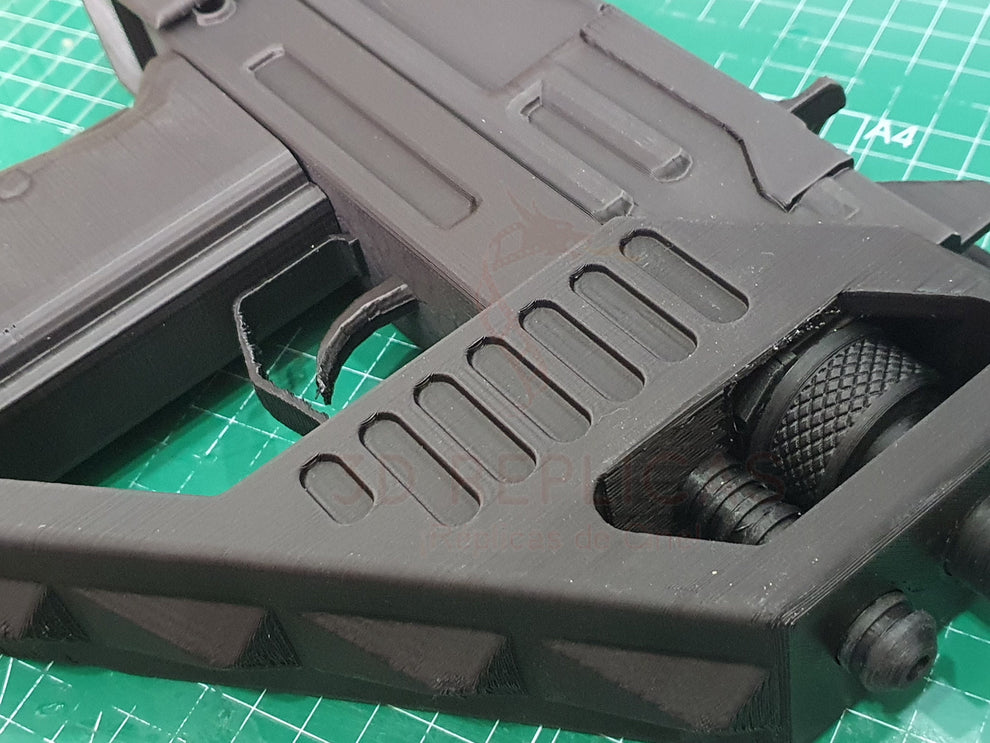 Total Recall Micro Uzi Gun Prop Replica Pistol Arnold Schwarzenegger C ...