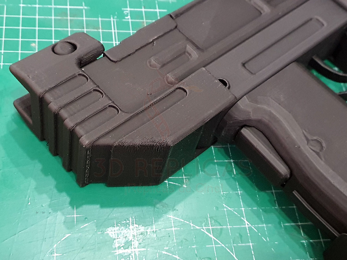 Total Recall Micro Uzi Gun Prop Replica Pistol Arnold Schwarzenegger C ...
